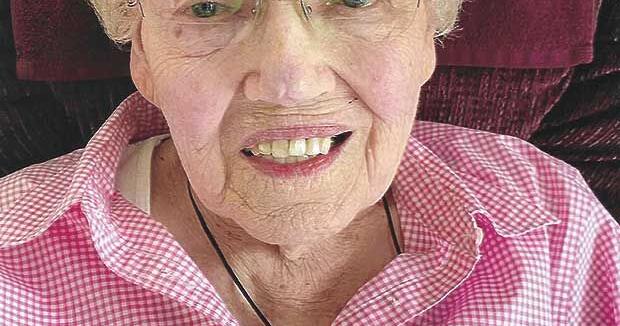 Maxine Violet Lessard | Obituaries | presspubs.com
