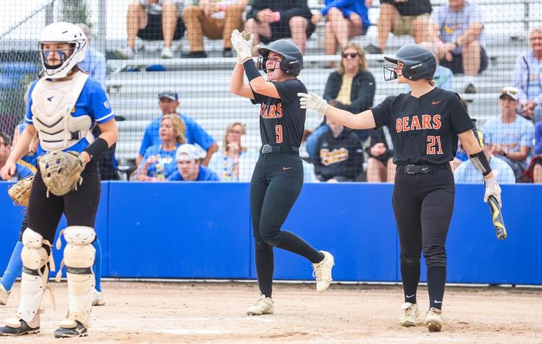 Softball: Bears top STMA 7-0, lose to unbeaten Rosemount 10-0 at state ...