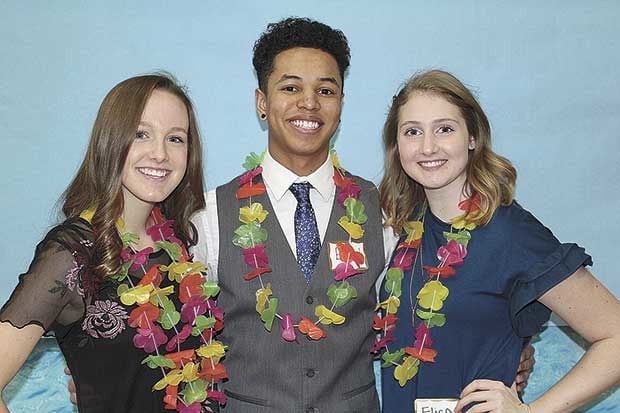 Volunteers create ‘magical’ prom for fellow students | News | presspubs.com