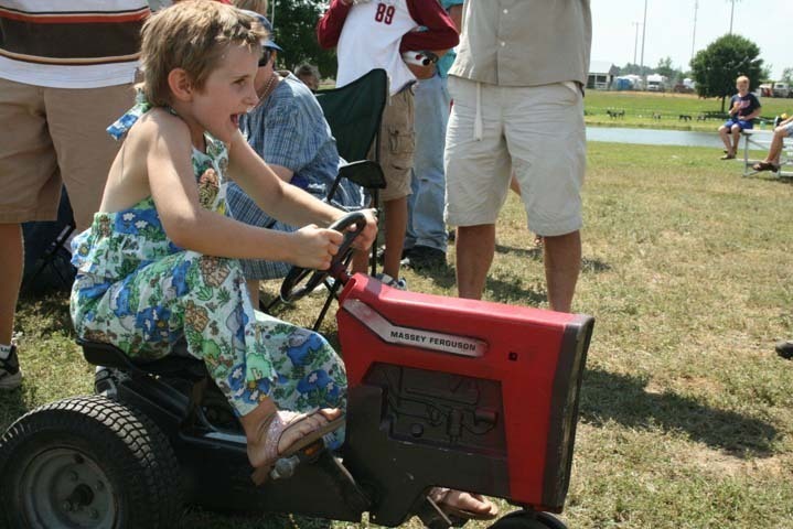 Kiddie tractor pull | | presspubs.com