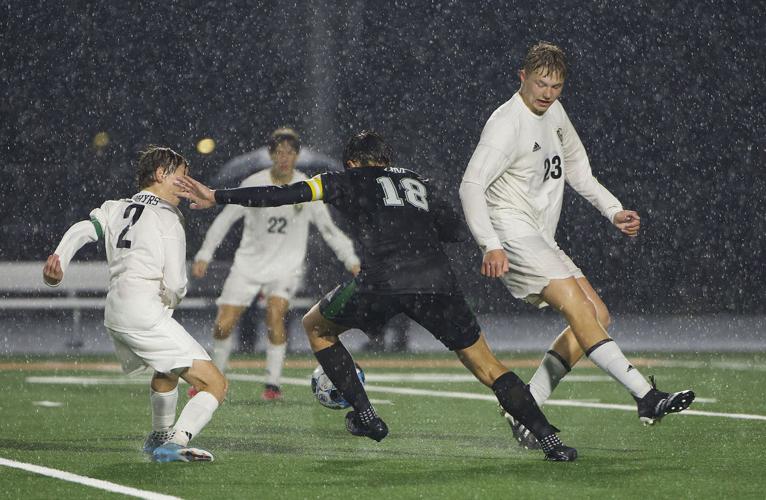 Soccer: Hill-Murray stops Mahtommedi 6-2 at state | Local | presspubs.com