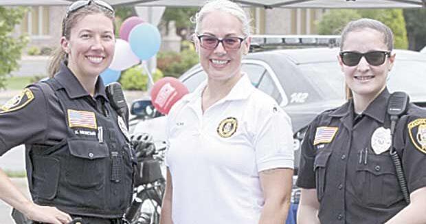 1st female Mounds View police officer retires | News | presspubs.com