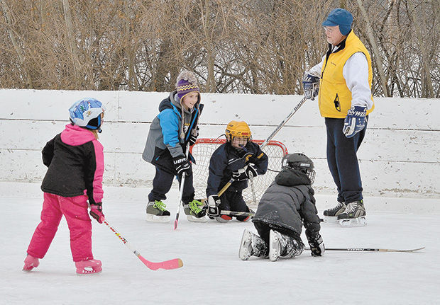 Outdoor skating party | White Bear | presspubs.com