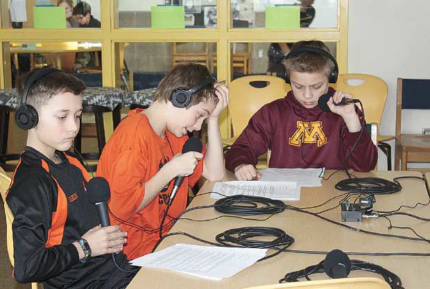 Oneka students explore stories through technology | News | presspubs.com