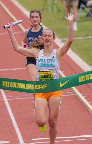 Mustang girls group runs at Nike Nationals, wins a four-mile relay ...