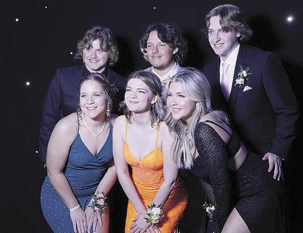 2023 prom season underway | Quad | presspubs.com