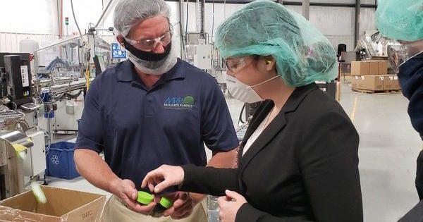 Stefanik tours Mold-Rite Plastics | Coronavirus | pressrepublican.com