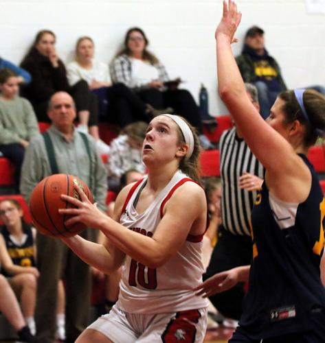 Schwoebel, Lobdell help Griffins lead second half comeback to top ...