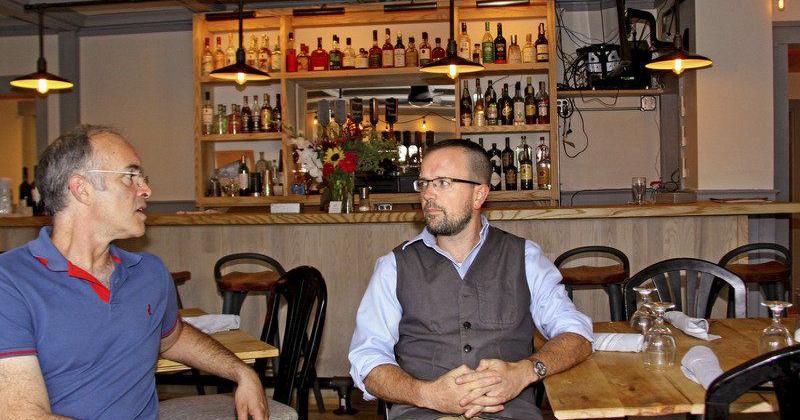 Landmark eatery reopens | Local News | pressrepublican.com