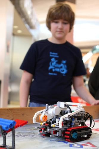 Robotics generate fun, learning opportunities | Local News ...