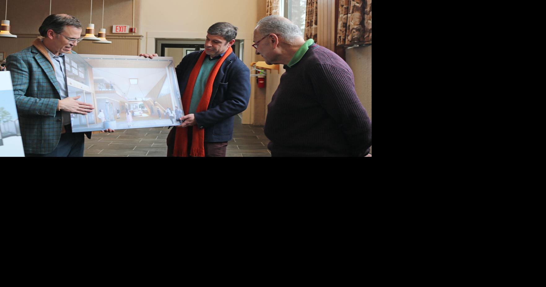 Schumer tours LPCA | News | pressrepublican.com