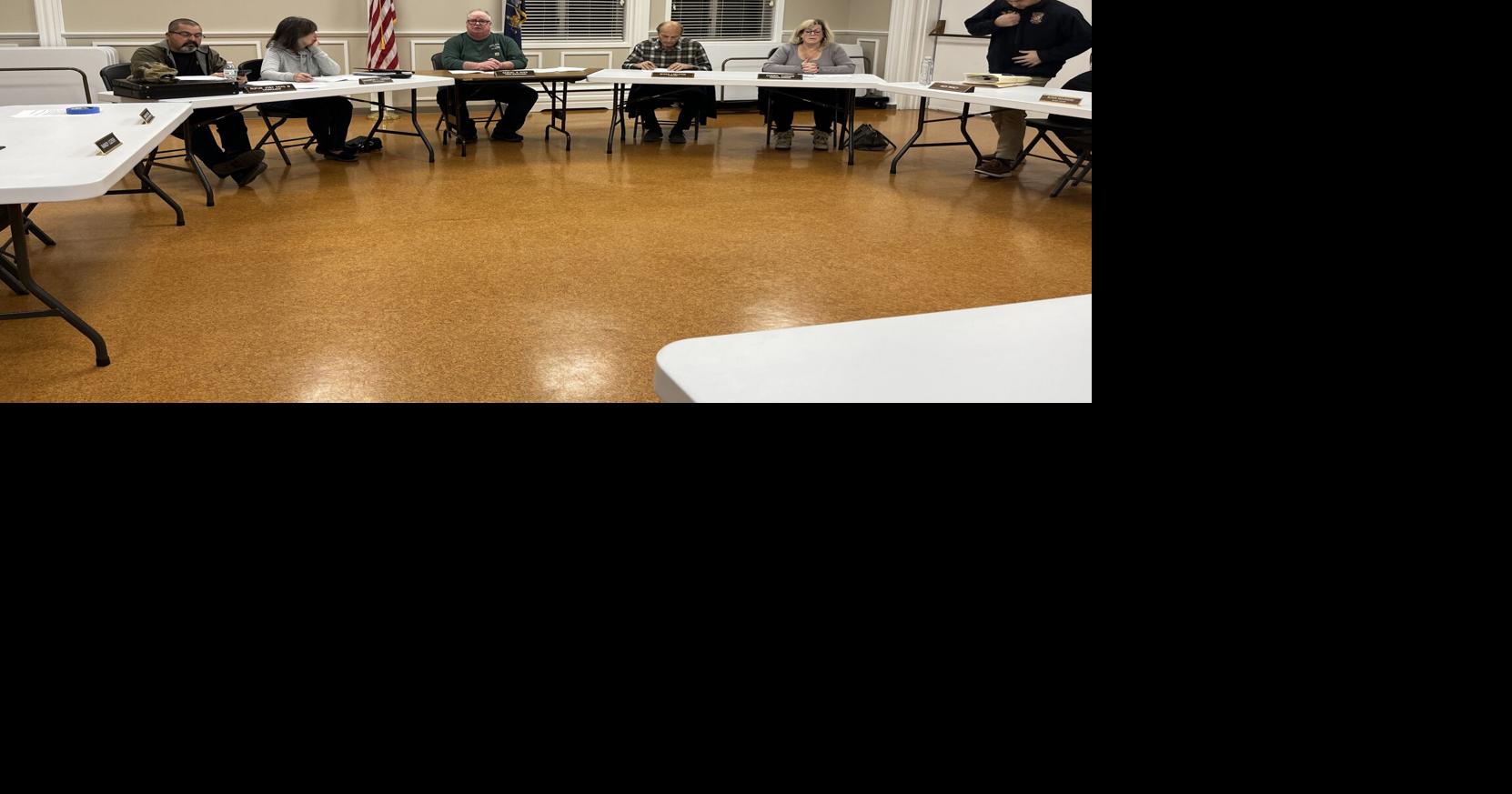 Beekmantown Town Board discusses kennel law, sets public hearing for ...