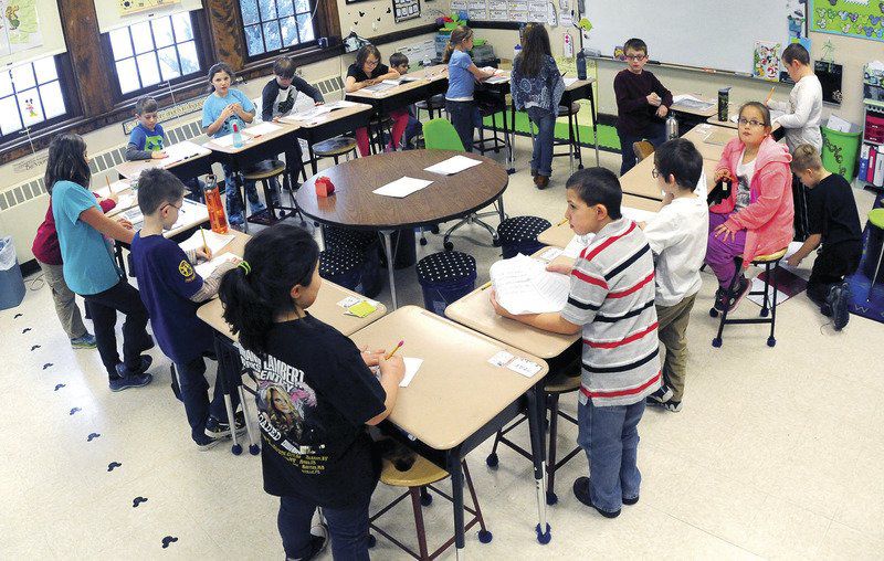 Local classroom features stand-up kids | Local News | pressrepublican.com