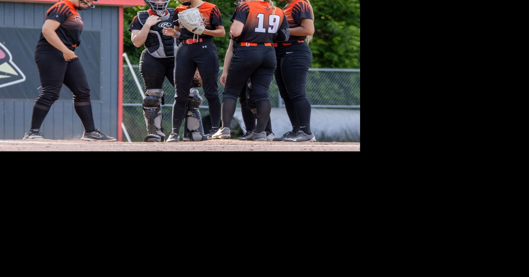 PHS softball sees positives in defeat | Sports | pressrepublican.com