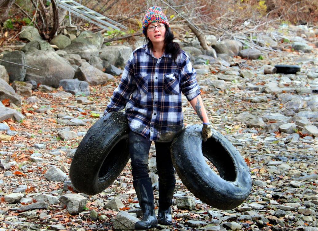 Tabitha the Witch carries tires | News | pressrepublican.com