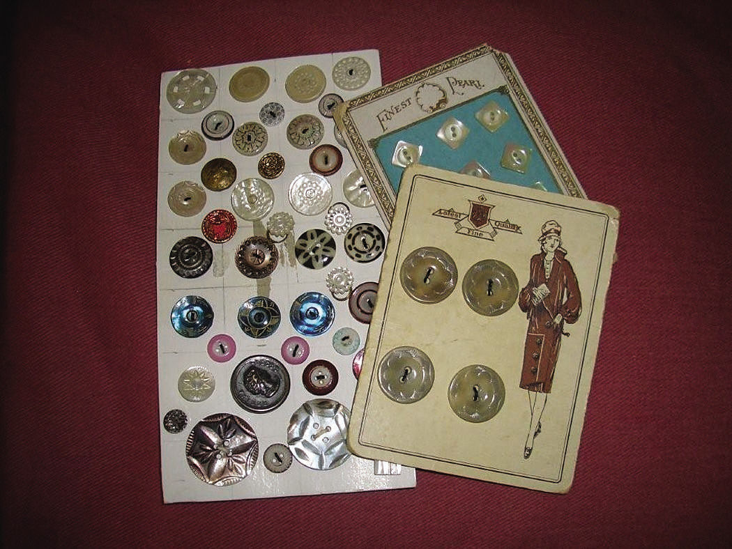 Button collecting has wide appeal | Lifestyles | pressrepublican.com