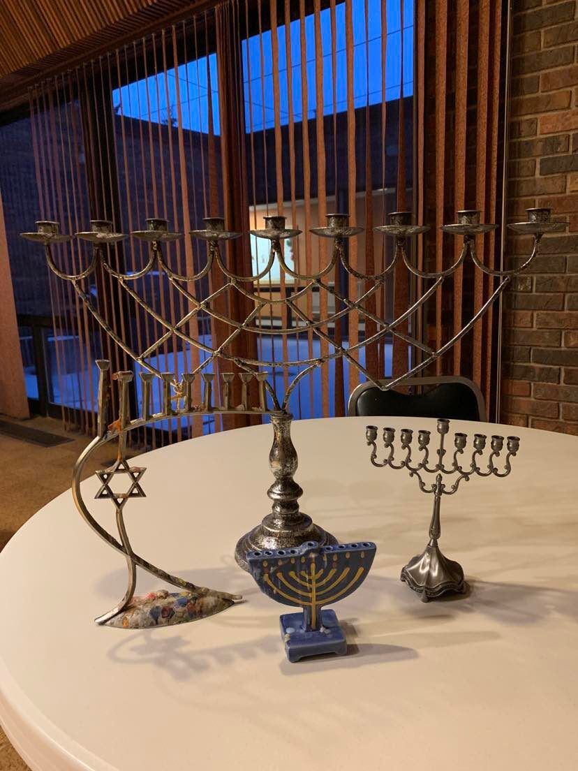 Menorahs in the dark | News | pressrepublican.com