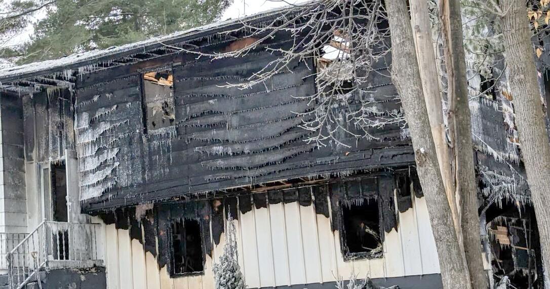 Crews fight Peru, Mooers fires | News | pressrepublican.com