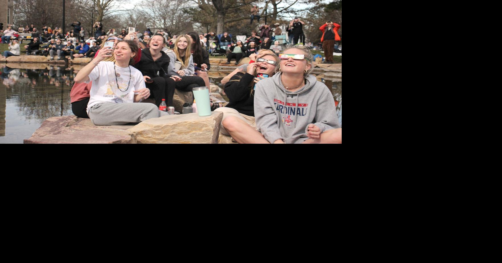 Crowds camp out at Plattsburgh International Airport for eclipse ...