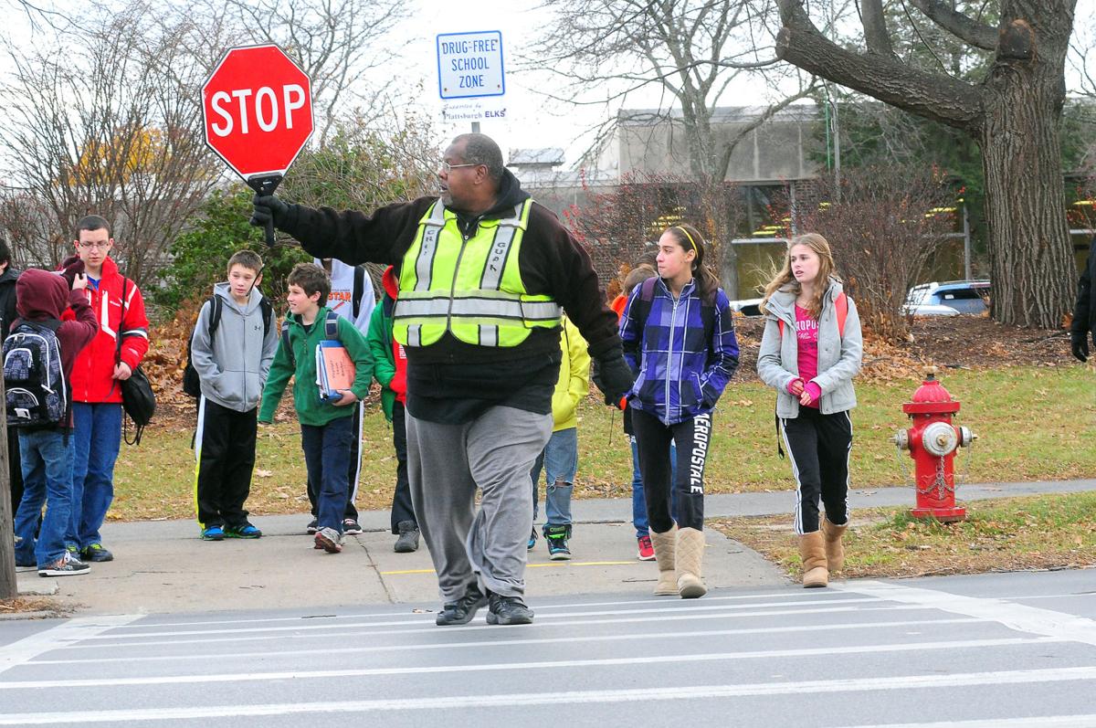 City crossing guards stay on their toes | Local News | pressrepublican.com