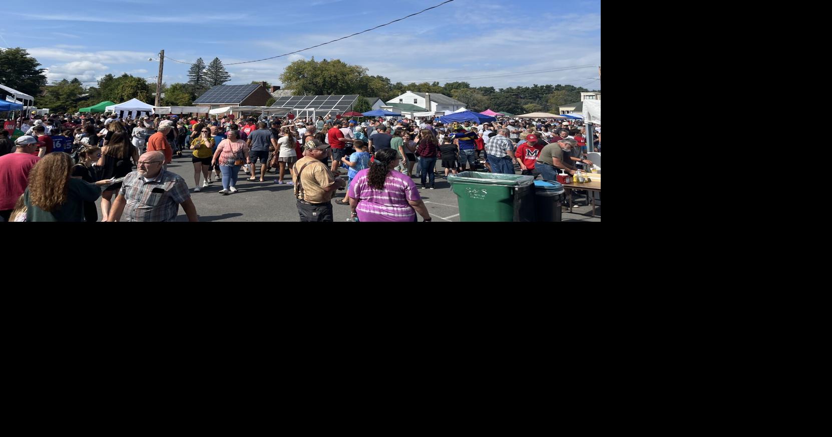 Bushels of Fun: Annual Peru Applefest draws crowds for food, fun | News ...
