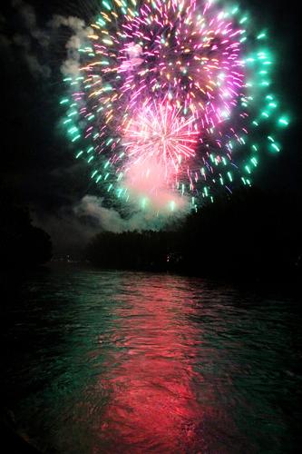 City of Plattsburgh holds fireworks show | News | pressrepublican.com