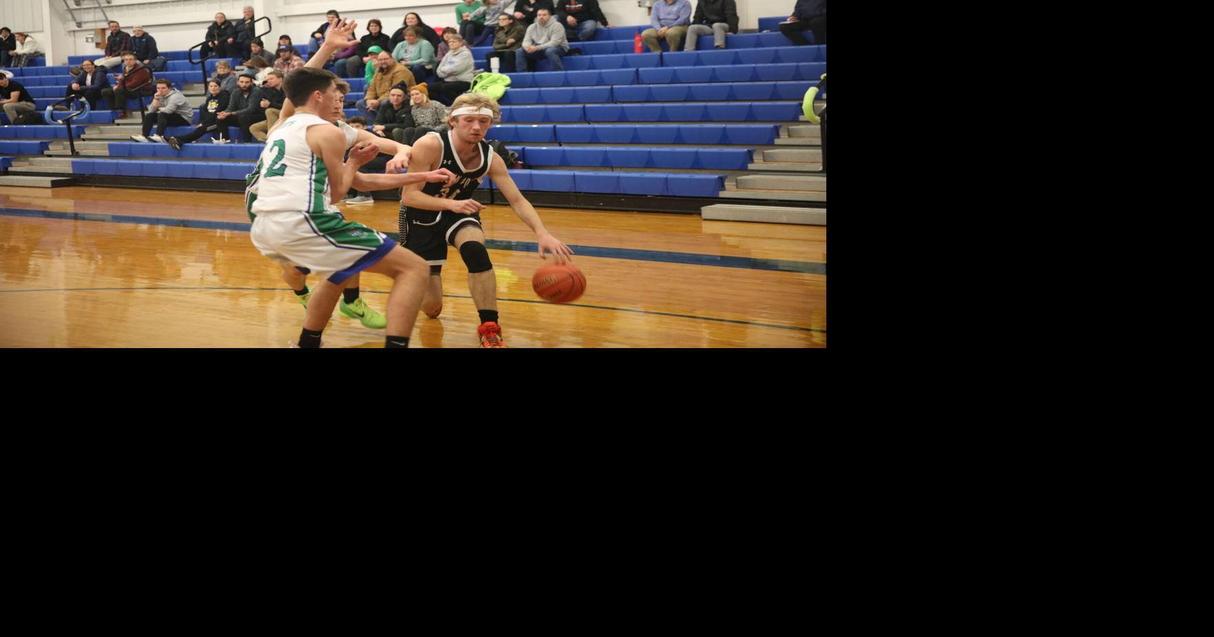 Crown Point’s Harris hits 2000 career points | Sports | pressrepublican.com