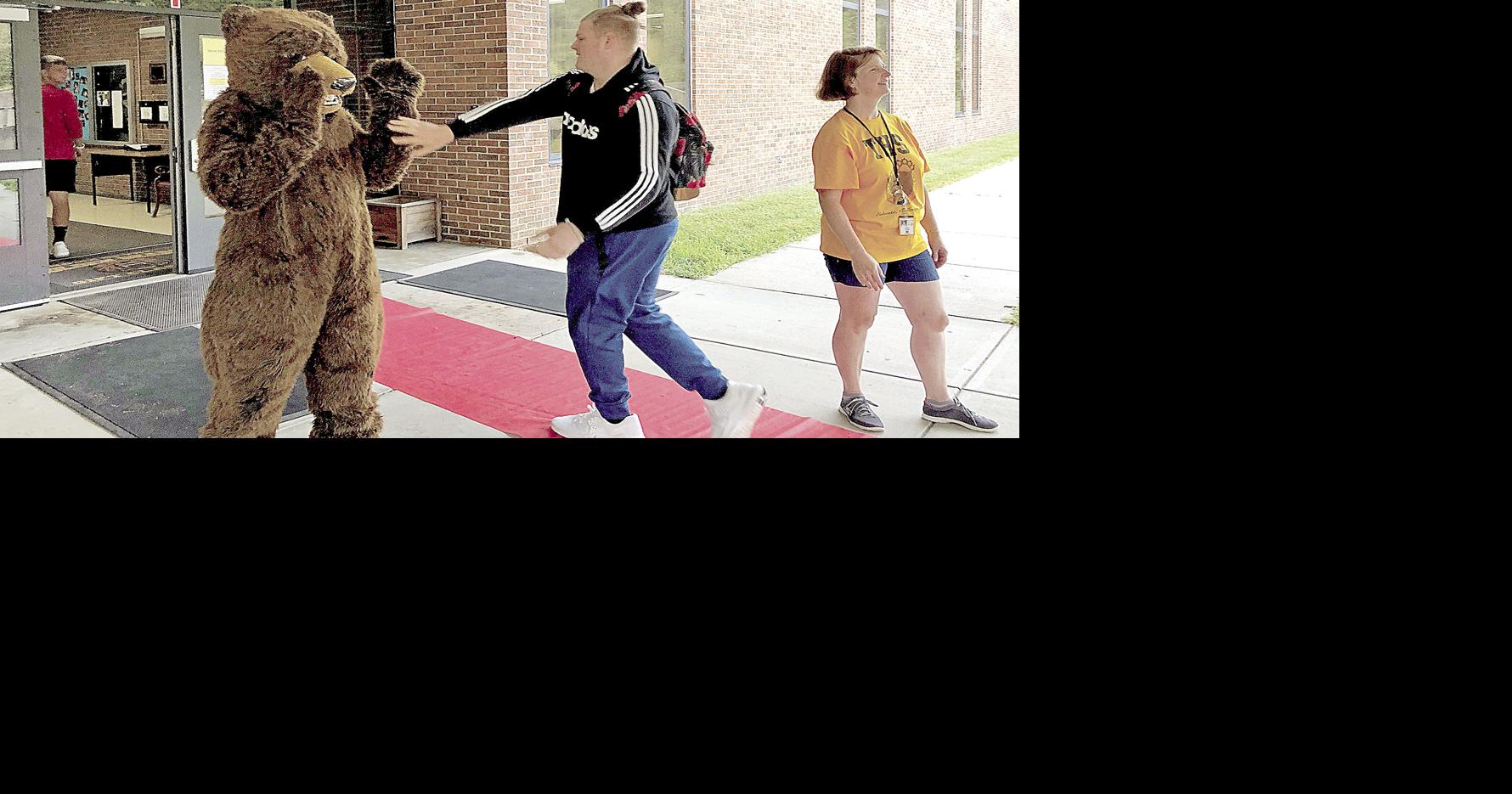 Thomaston High School: First Day Should Be the Best Day of High School ...