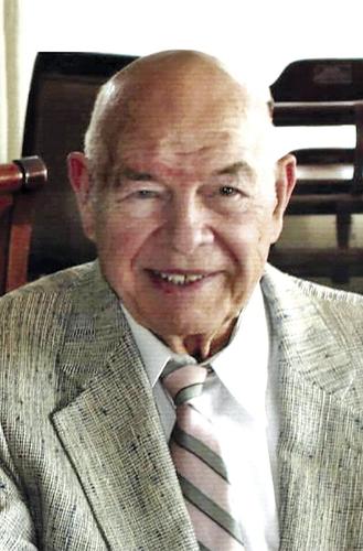 R. Gordon McKee | Obituaries | primepublishers.com