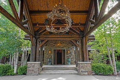 Suburban McMansions are out. Ritzy, remote ranches are in | Home-and ...