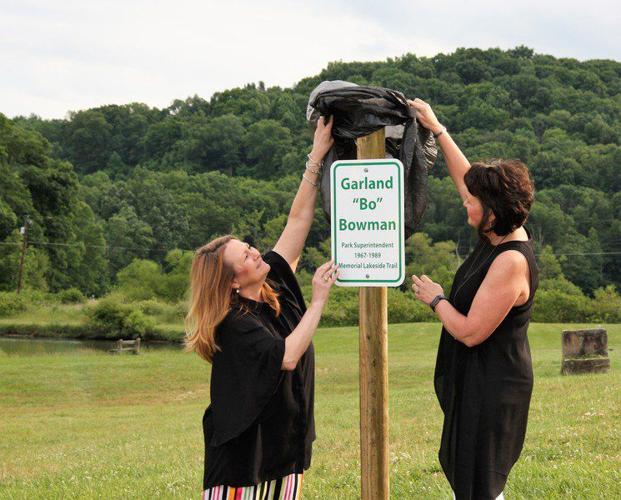 Bowman Trail dedicated to Glenwood Park's 'dreamer,' 'developer ...