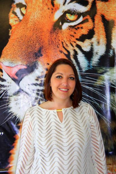 PMS Teacher Grogan wins Golden Apple Award | Gallery | ptonline.net