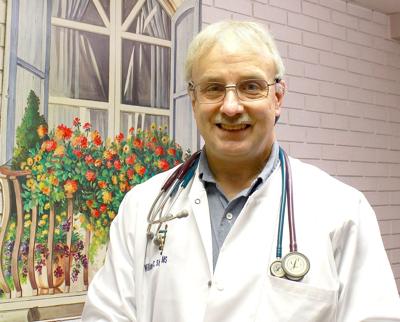 Local veterinarian has heart to care for all creatures | Gallery ...