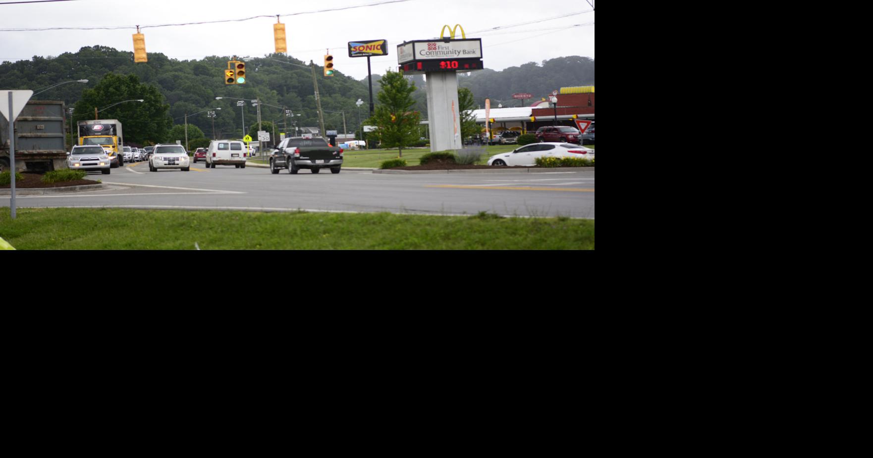 Congested traffic sign of city's booming business | News | ptonline.net