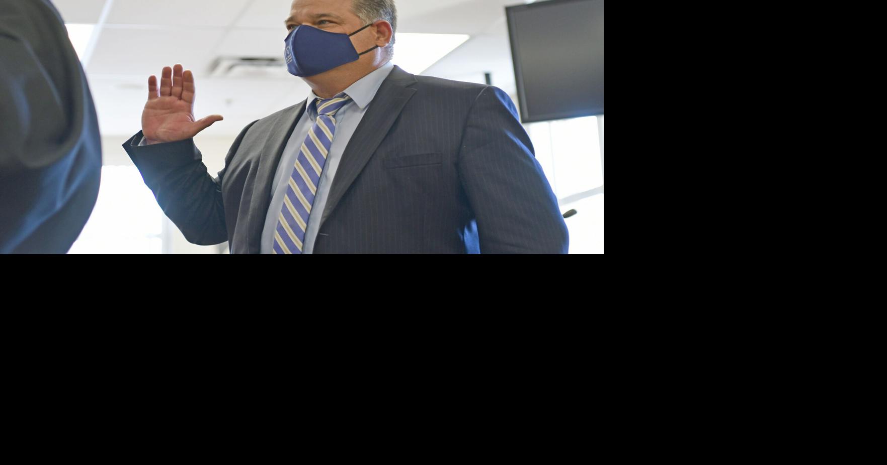 Brian Cochran sworn in as Mercer County's new prosecuting attorney ...