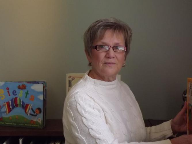 Familiar Face: Father's love of gardening helps Dyer follow her ...