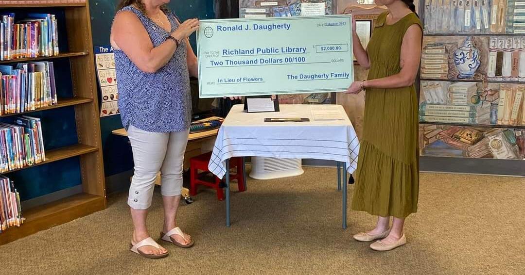 Daugherty family raises 2K for Richland Pulaski County Library | News ...