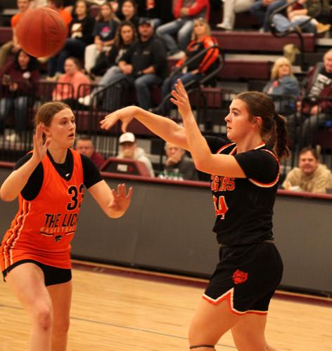 GIRLS BASKETBALL: Lady Tigers get dress rehearsal at Rolla Jamboree ...