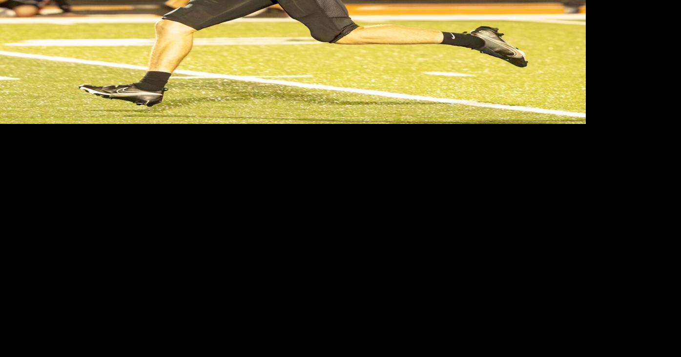 FOOTBALL: WHS drops a high-scoring heartbreaker, 46-42 | Sports ...