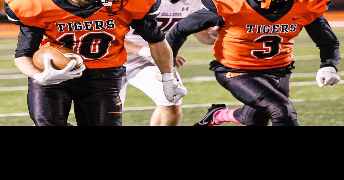 SLIDESHOW: Rolla at Waynesville football in Route 66 Showdown, Oct. 14 ...