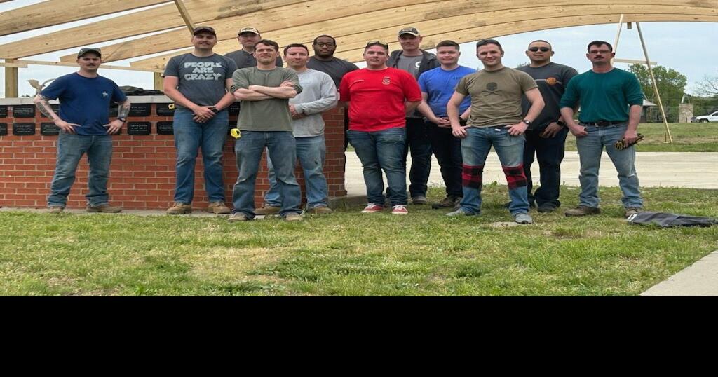 Military students raise the roof at Veterans Memorial Park in Rolla ...