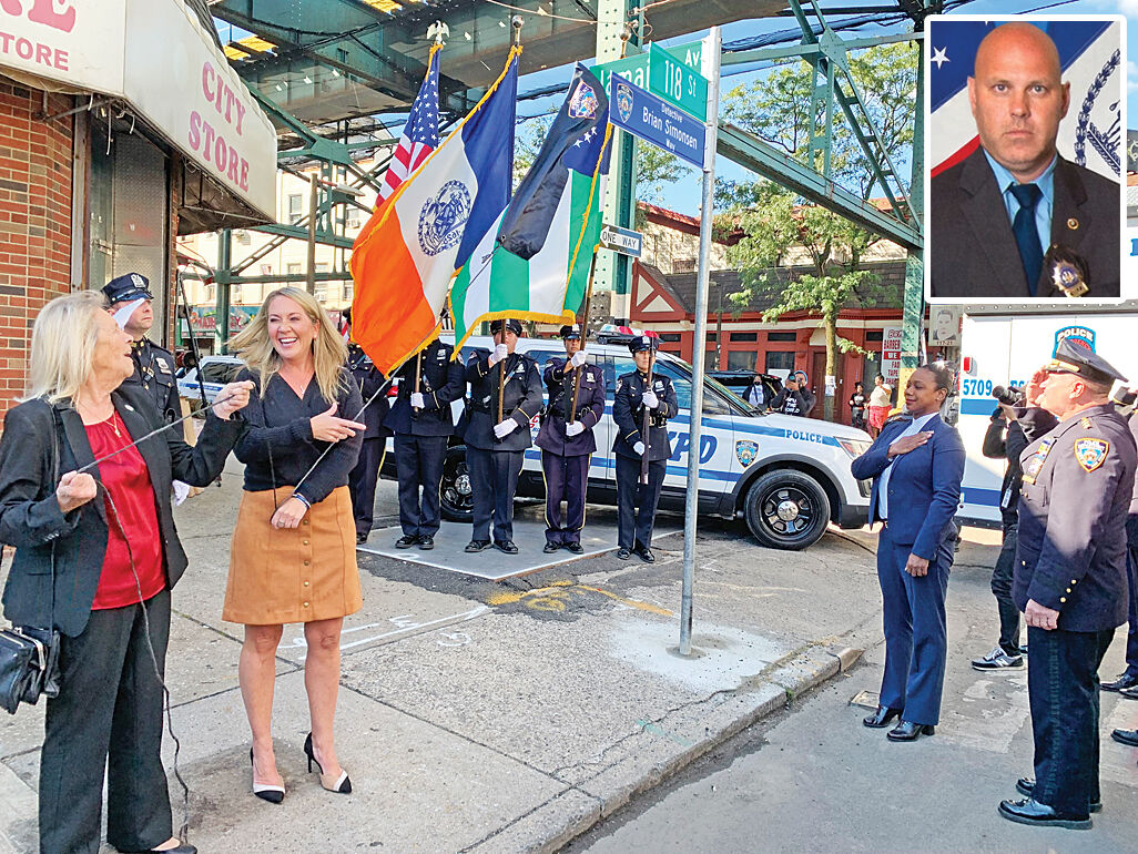 Det. Brian Simonsen Way unveiled | | qchron.com