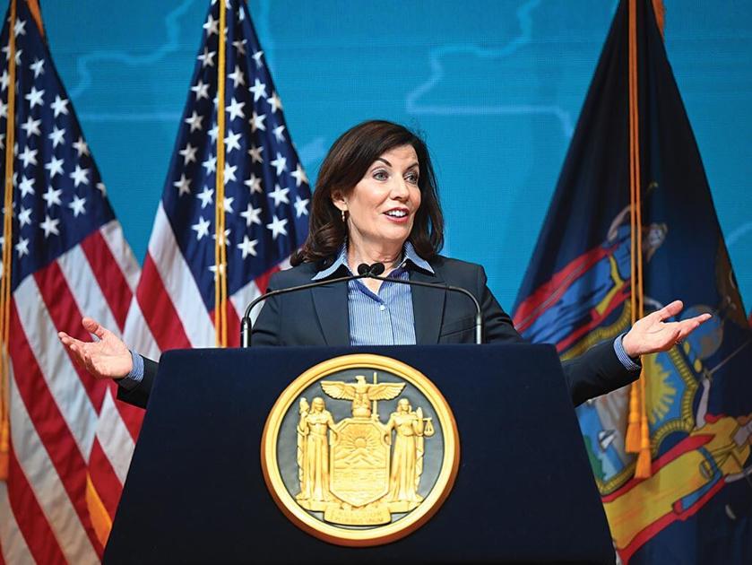 Hochul’s a first and Schumer sets record | | qchron.com