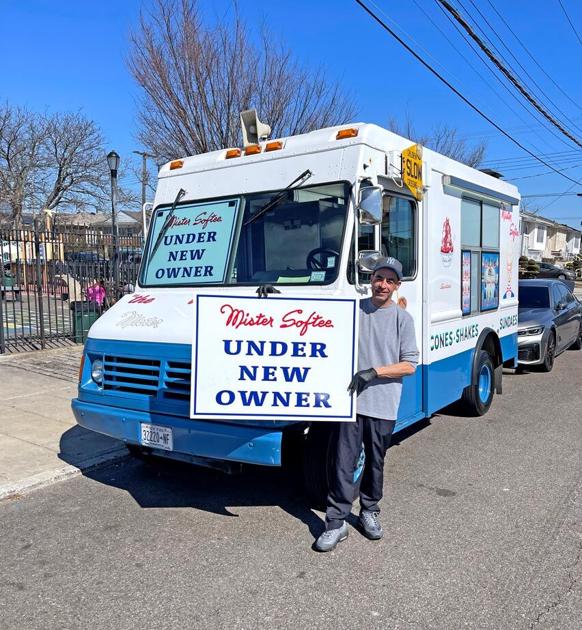 Mr. Smoothie gets new digs | | qchron.com