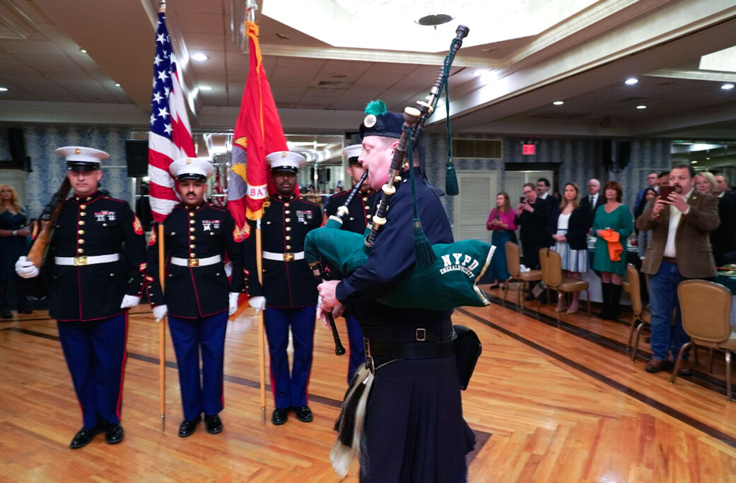 QCC honors Irish leaders | | qchron.com