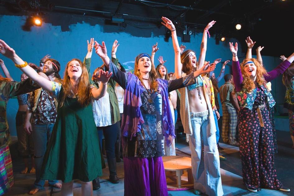 Broadway legend graces LIC theater | | qchron.com