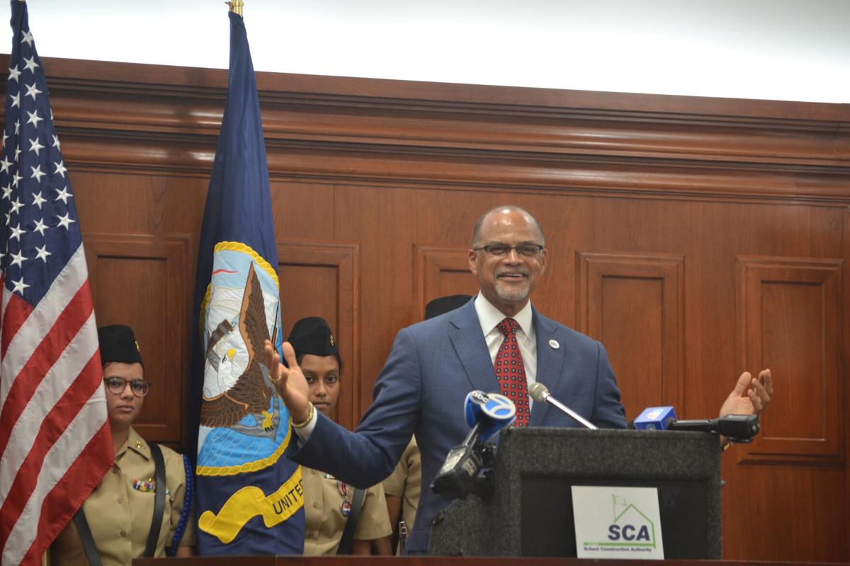Cardozo HS annex opens for new year | | qchron.com