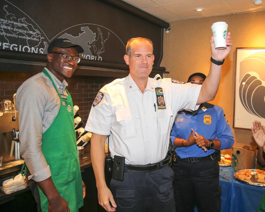 Coffee with a Cop in the 103rd Precinct | | qchron.com