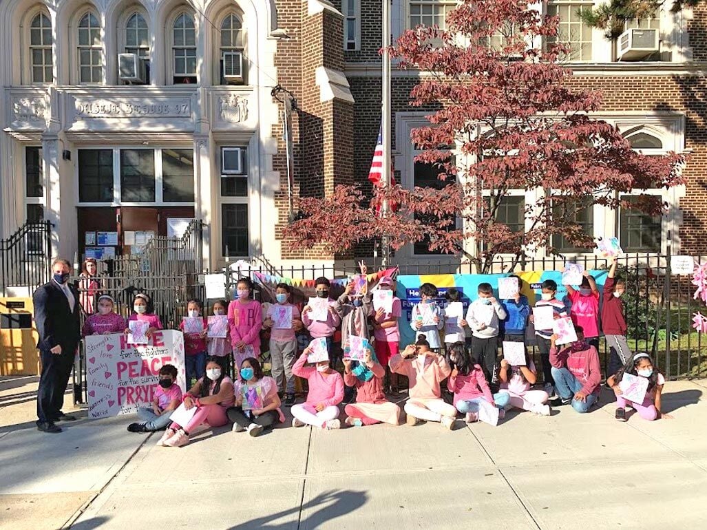 PS 97 helps the fight against breast cancer | | qchron.com
