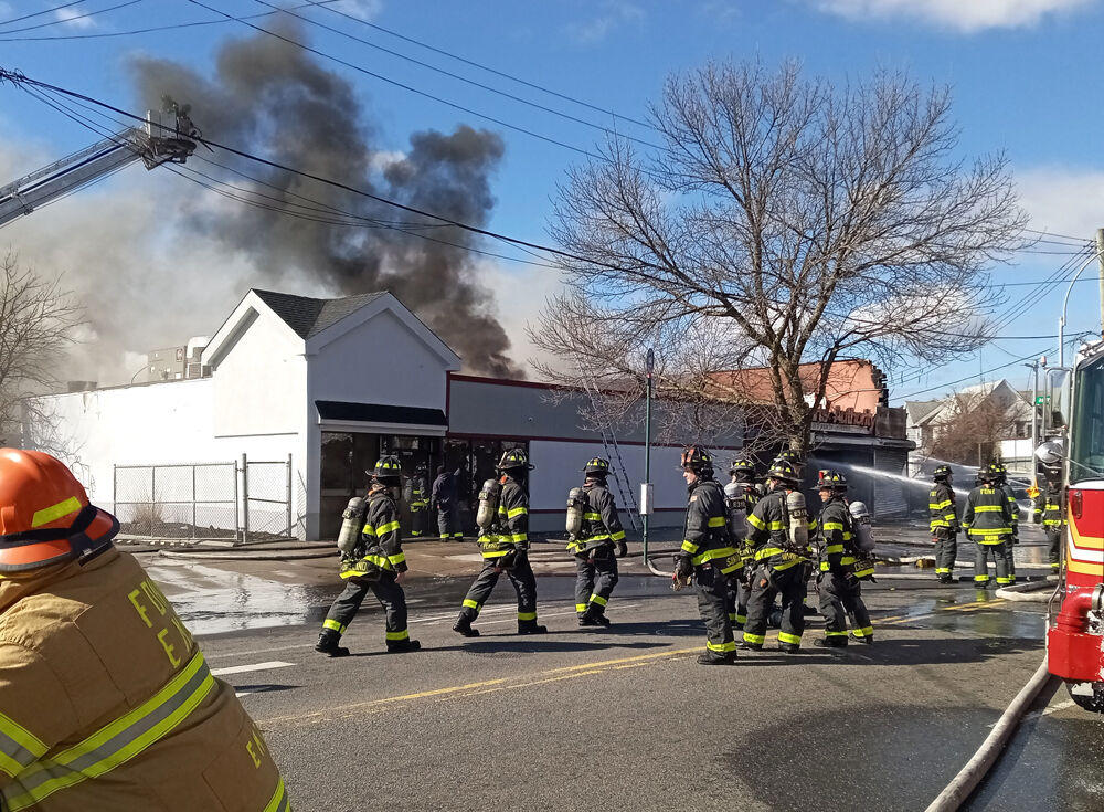 Glendale store fire | | qchron.com